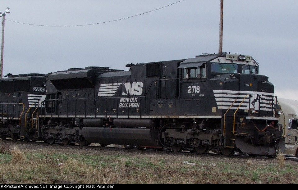 NS 2718